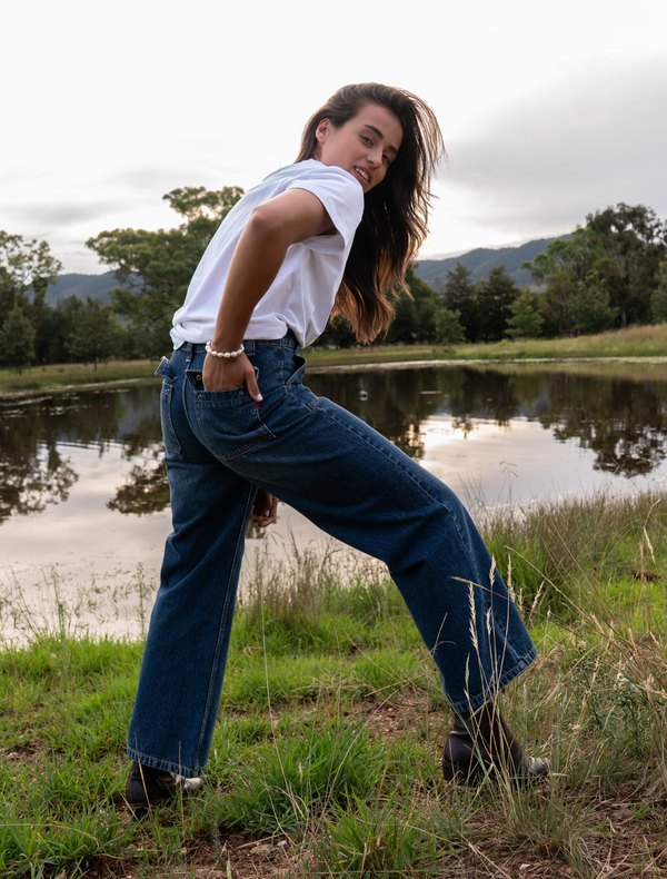 The Magical Jeans That Fit Us All - Zjoosh